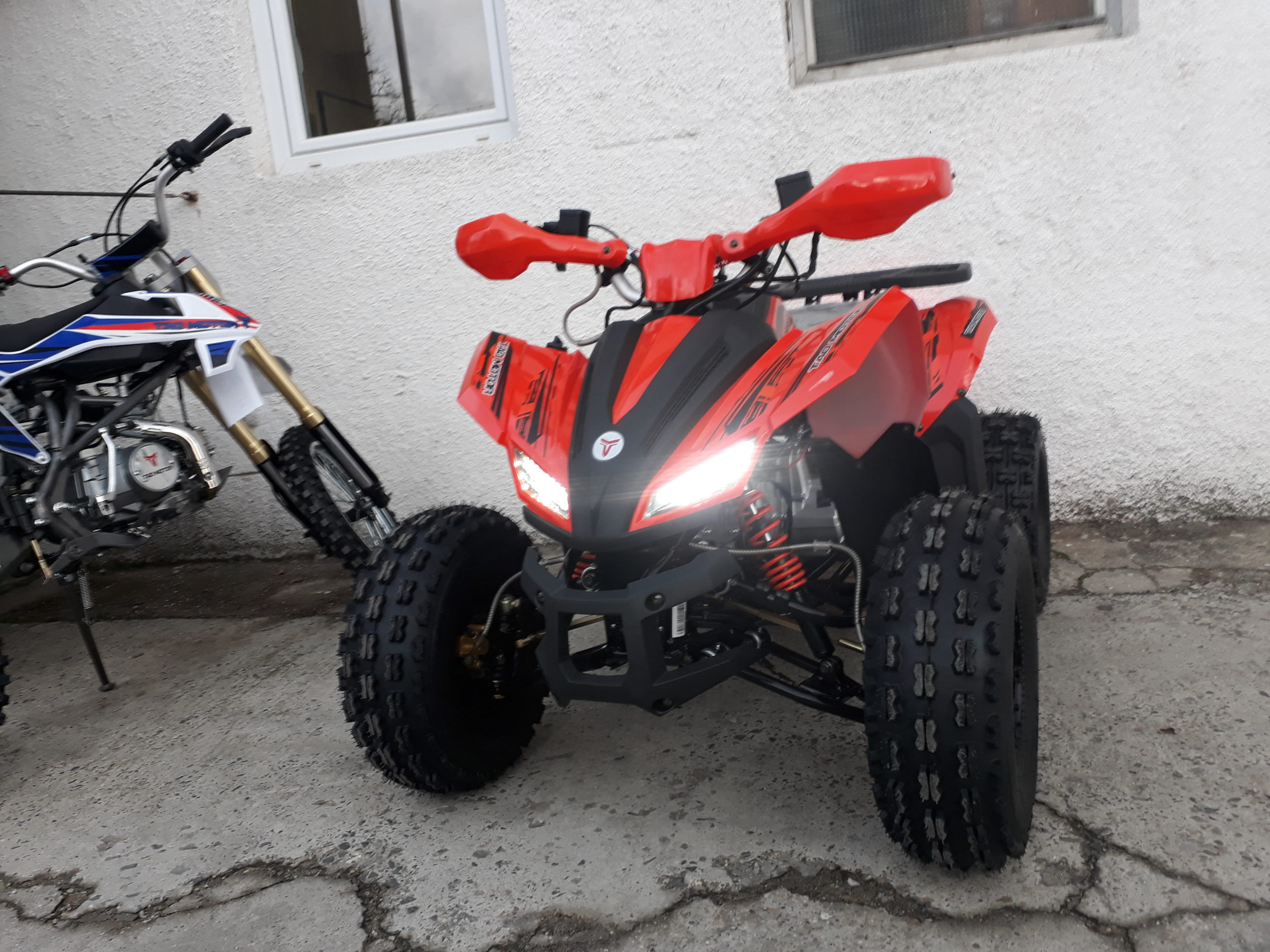 Gyerek quad Coyote 125cc automata kivitelben - quaddepo.com