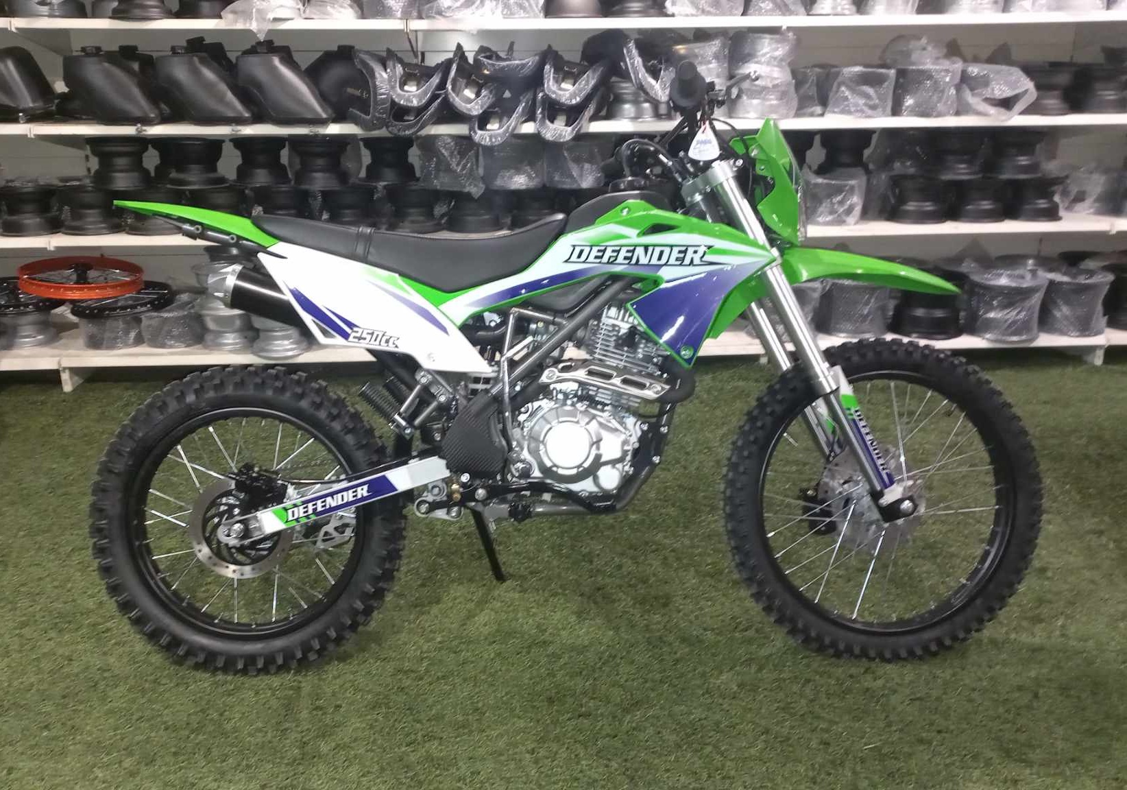 Eladó Dirt bike 250cc 21/18 kerékkel DF250 Eladó dirt bike motorok