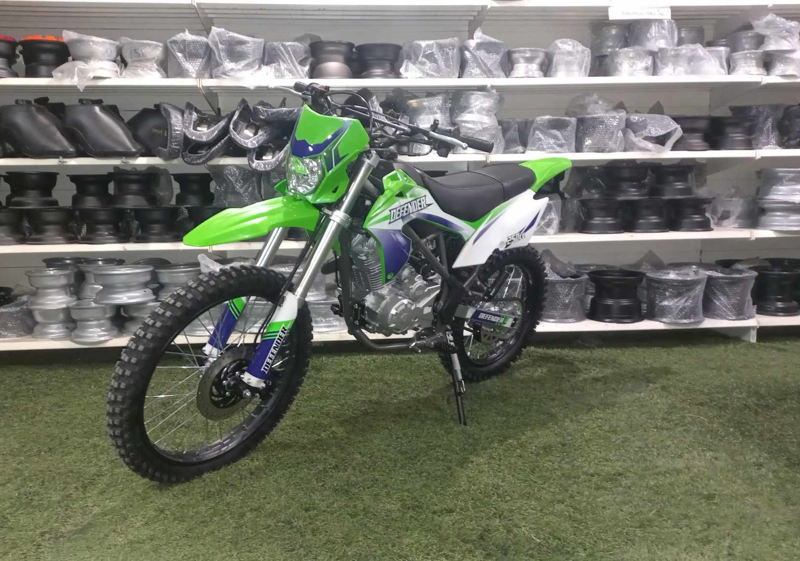 Eladó Dirt bike 250cc 21/18 kerékkel DF250 Eladó dirt bike motorok